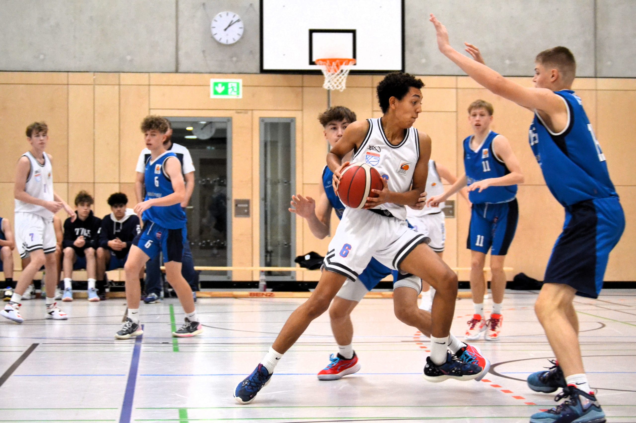 JBBL-Team feiert tollen Erfolg - MBC
